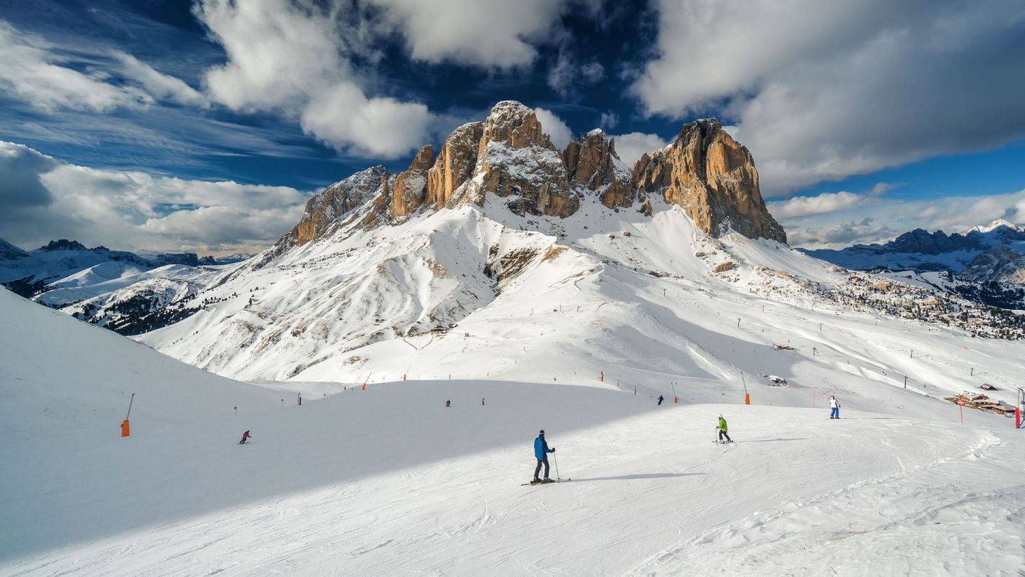 Sellaronda: O Desafio de Esquiar 42km em 1 Dia nas Dolomitas (Sem Ficar ...